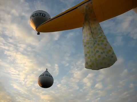 Twente Ballooning 2009 Festo and Stork hotair balloon - YouTube
