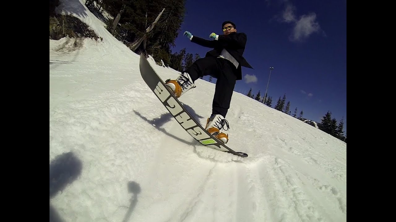Fun Times Snowboarding on Cypress Mountain - YouTube