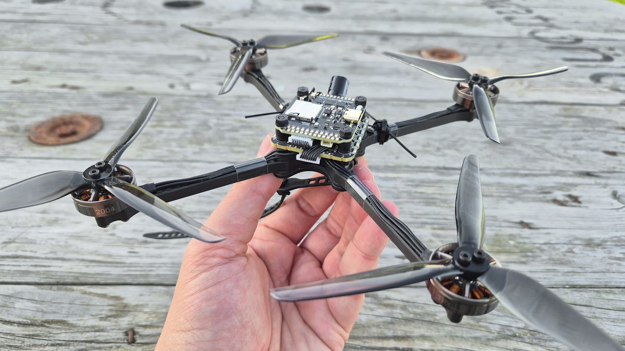 216 g Drone | movr200cp2 flow2004 1750kv 5.1x2.5x3 hqprop nbd ...