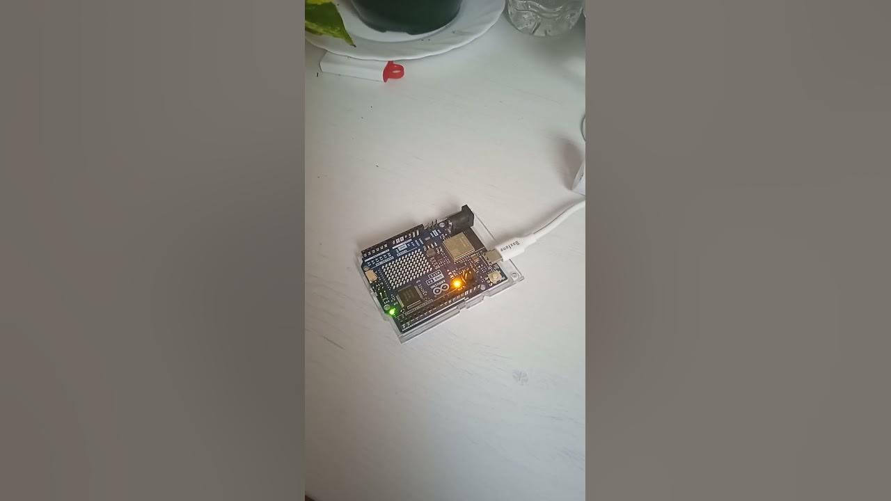 Arduino Uno R4 Wifi LESSON 1 from Paul McWhorter — Homework. - YouTube