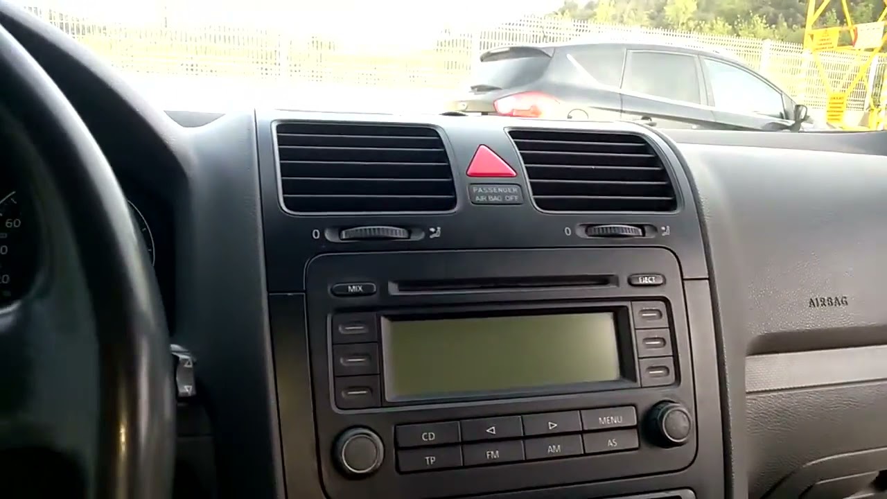 Volkswagen Golf 5 fsi 2004 | interior front panel | daylight - YouTube