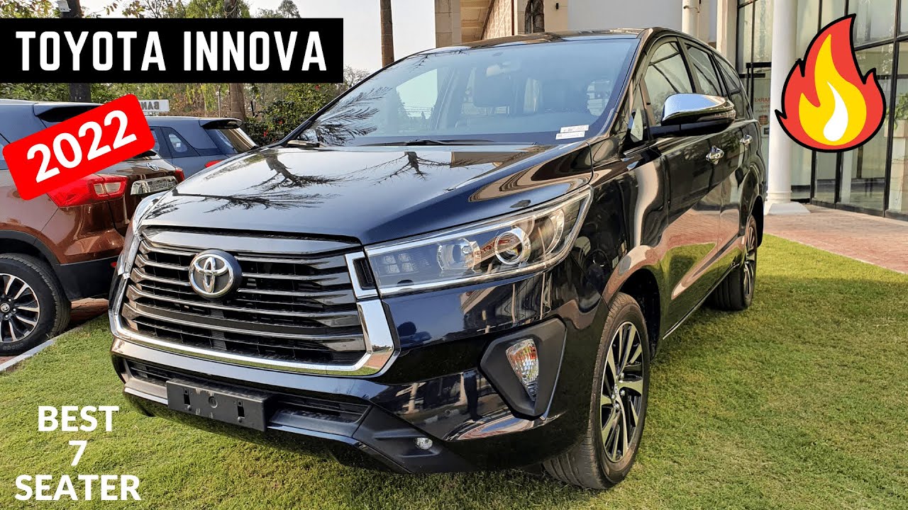 Toyota Innova 2022 Black