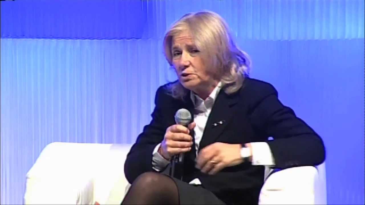 Marta Dassù al Forum Valore D 2013 - YouTube