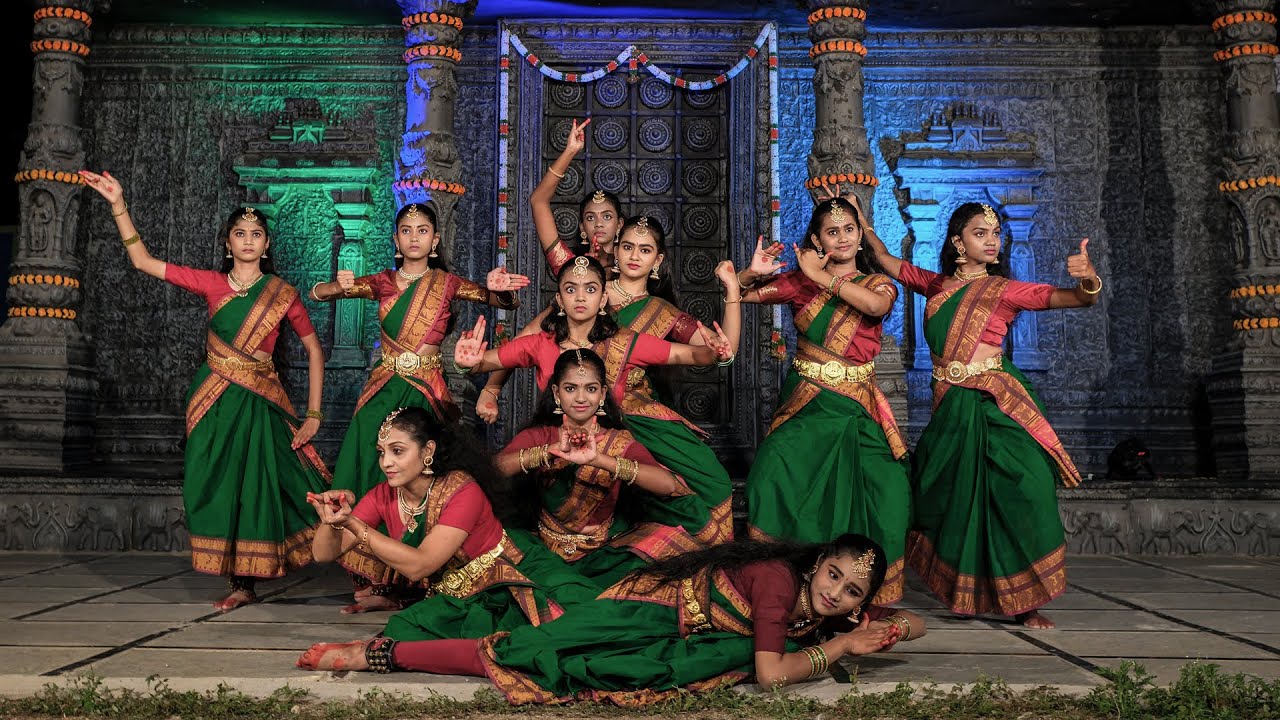 VARAAHA ROOPAM DANCE PERFORMANCE - YouTube
