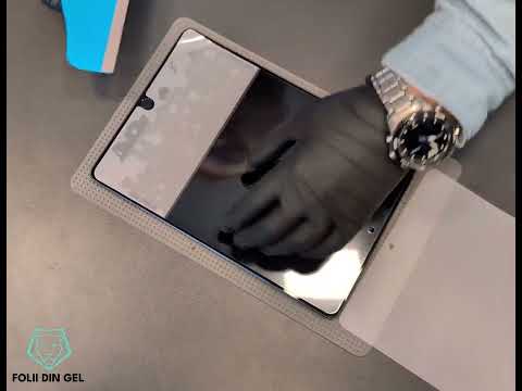 Montajul Foliilor din Gel Pe Tablete – Protecție de Încredere pentru Device-ului Tău!