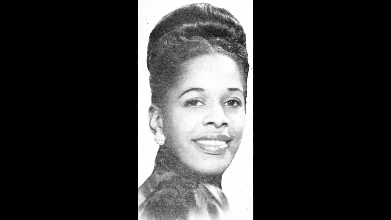 The Famous Ward Singers - Only The Crumbs - YouTube