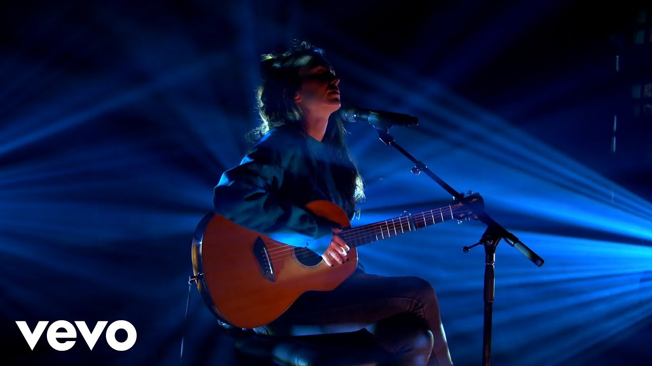 Amy Shark - Everybody Rise (Acoustic) - YouTube