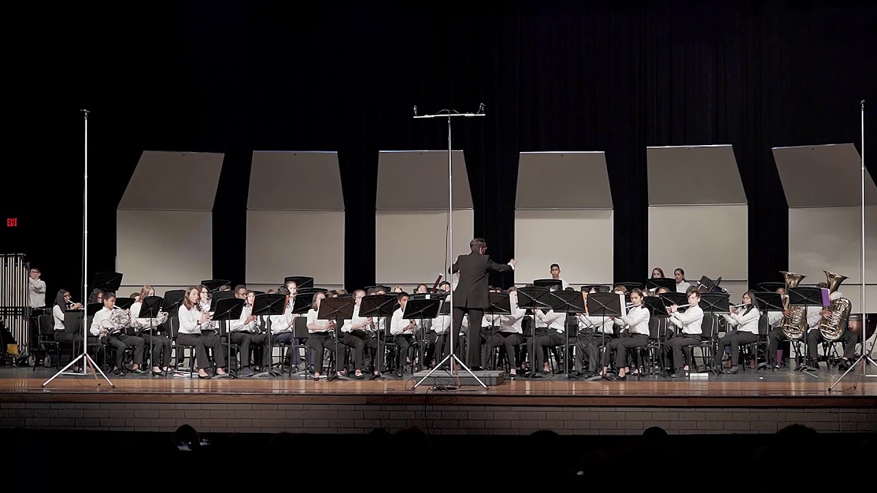 Roach Middle School Band - Performance 03 - YouTube