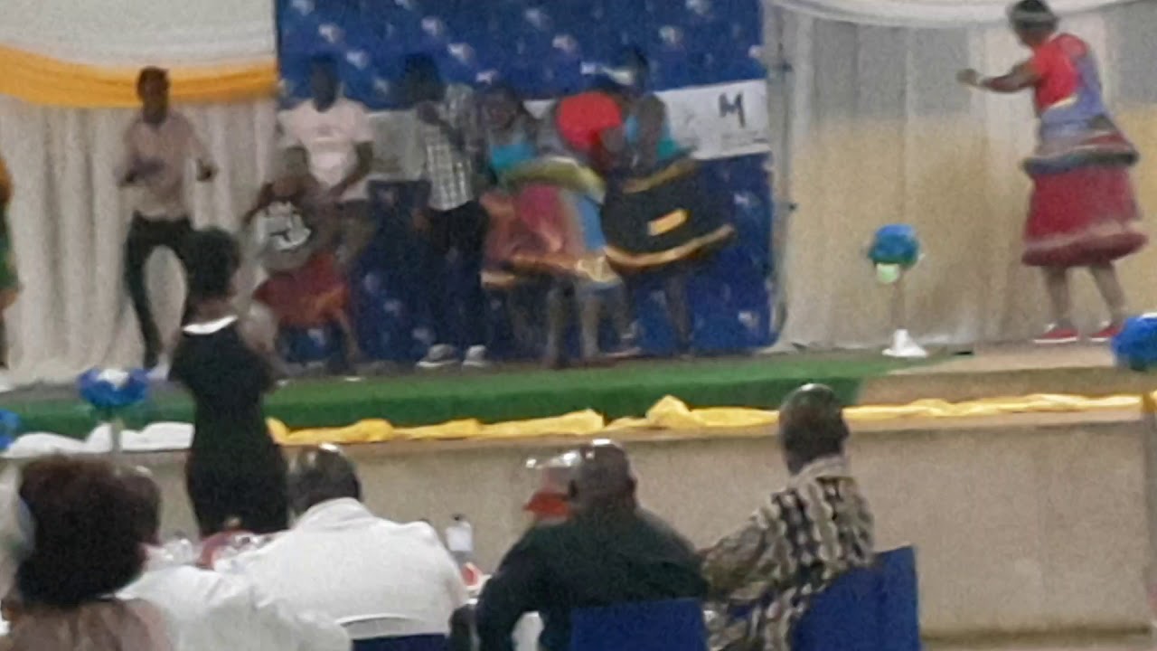 Nwa swinene performing - YouTube