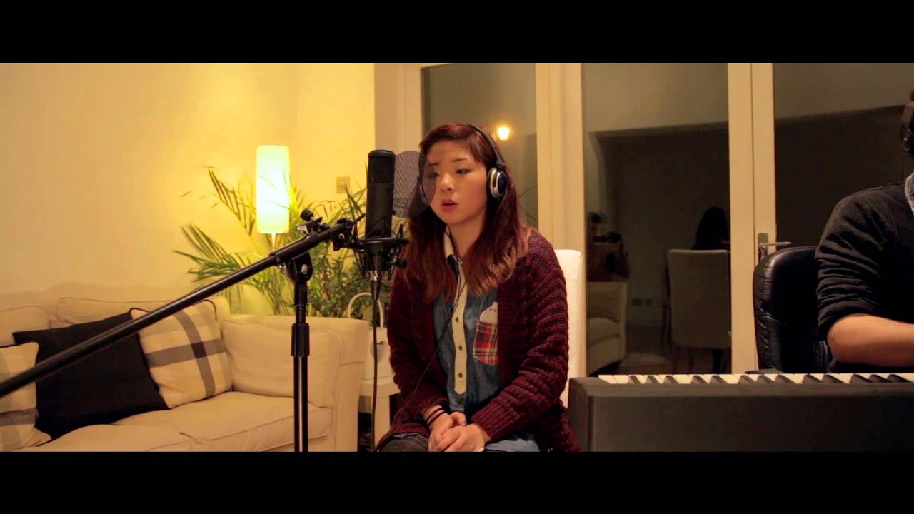 Joyce and Kieran; Somewhere Only We Know - Keane [COVER] - YouTube