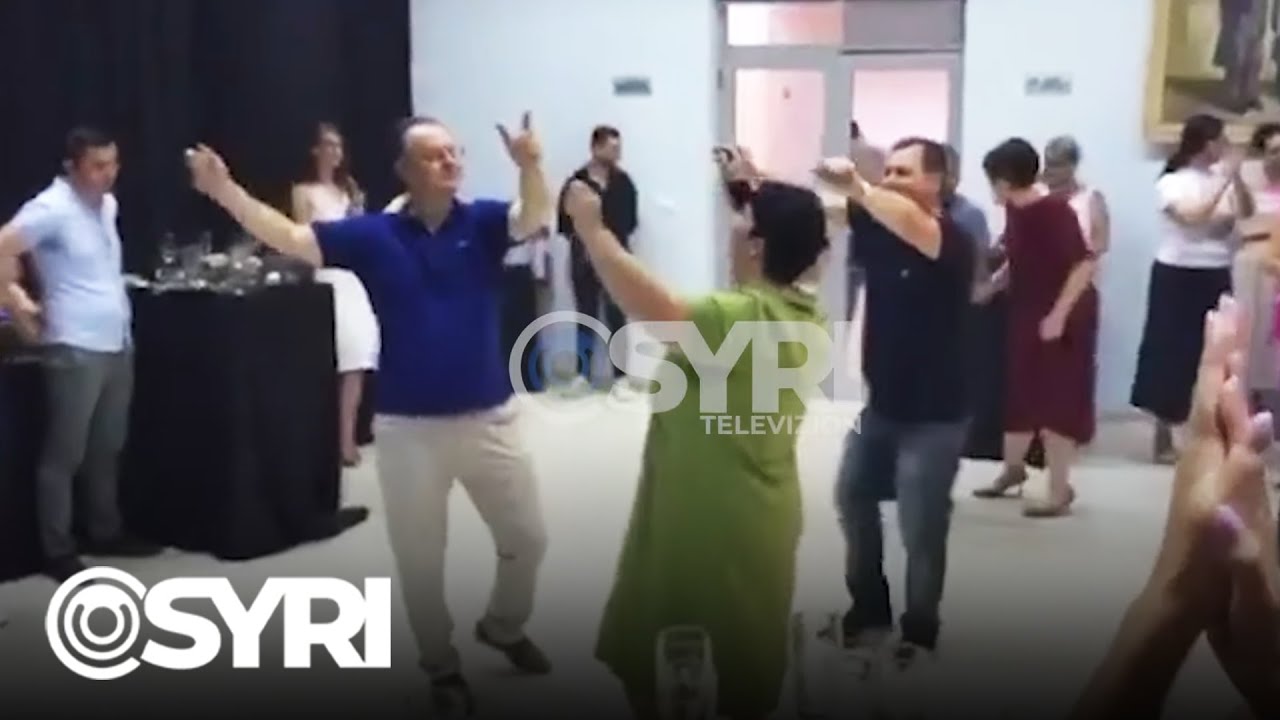 Universiteti Elbasanit, sallë feste për rektorin. Skënder Topi festë ...