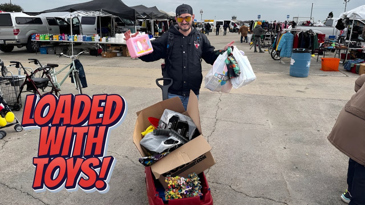 We found SO many Vintage Toys at the Flea Market - YouTube