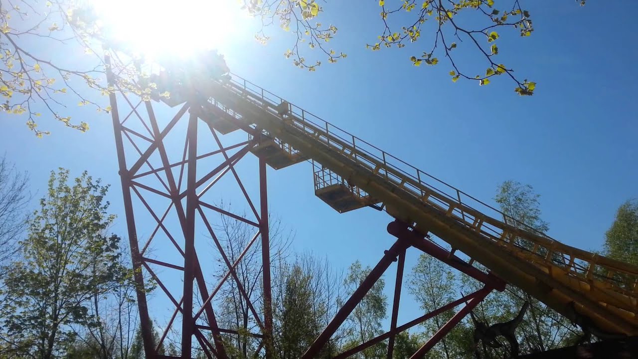 Boomerang Achterbahn in Geiselwind - YouTube
