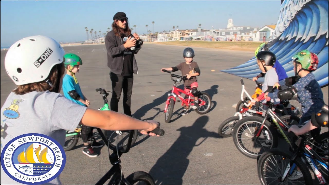 TEACHING THE NEXT GENERATION OF BMX'ERS - YouTube