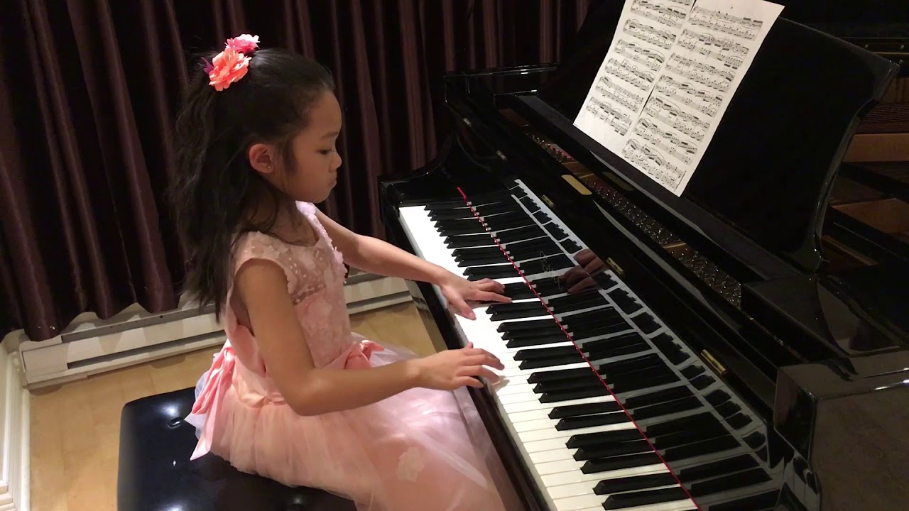 Clementi Sonatina op.36 no.2 3rd movt - Kaylee Chung - YouTube