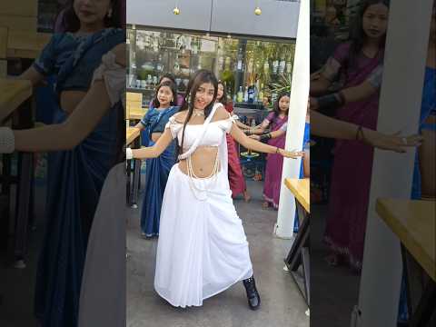 Tip Tip Barsa Paani | Neha Roy | #shortfeed #dance #viralgirl #bollywoodsongs
