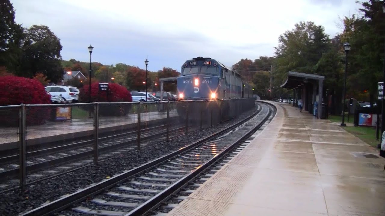 Trains on the Main and Bergen County Line 10/29/14 - YouTube