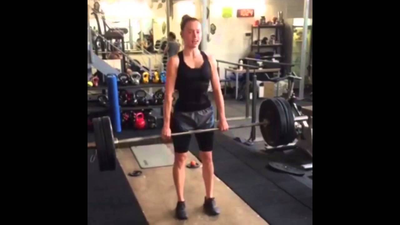 Daisy Ridley lifting 80 kilos - YouTube
