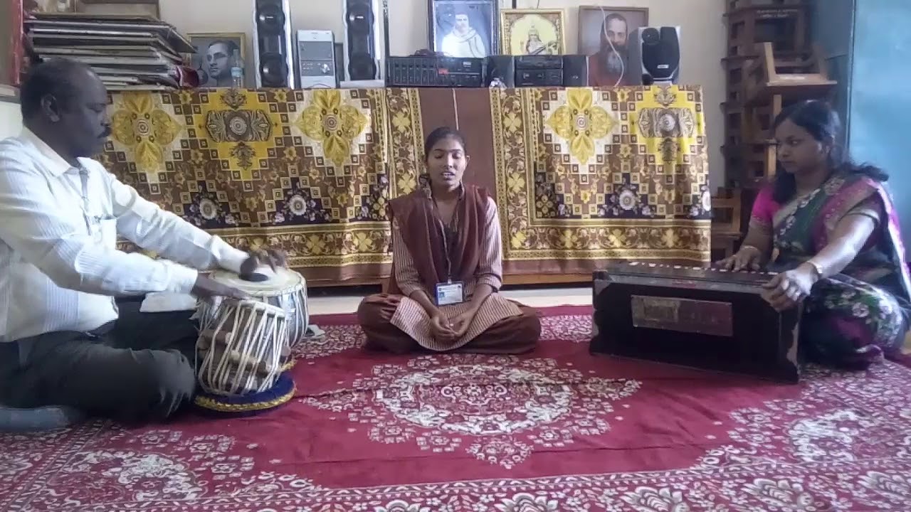 Bhakti geet - YouTube
