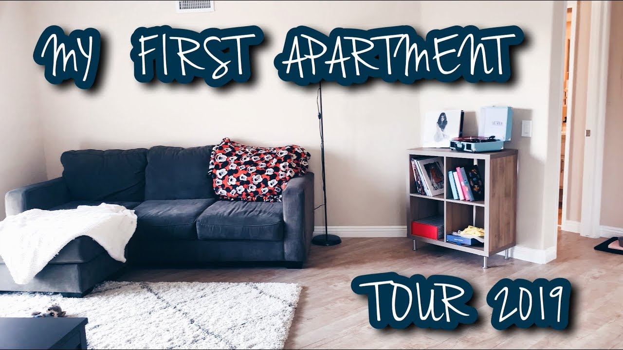 MY FIRST APARTMENT TOUR - YouTube