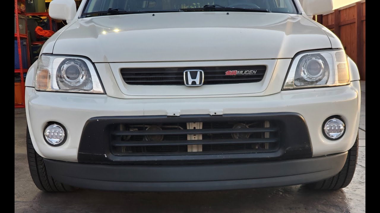How to install a Jeep Lip on a 97-01 Honda CRV RD1 - YouTube