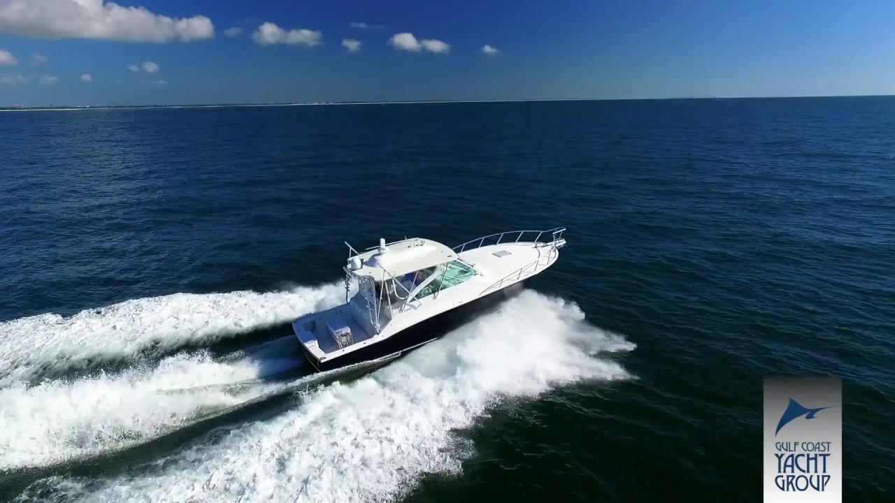 CABO 40 Express "Twenty Twenty" w/ SeaKeeper M5 Gyro - YouTube