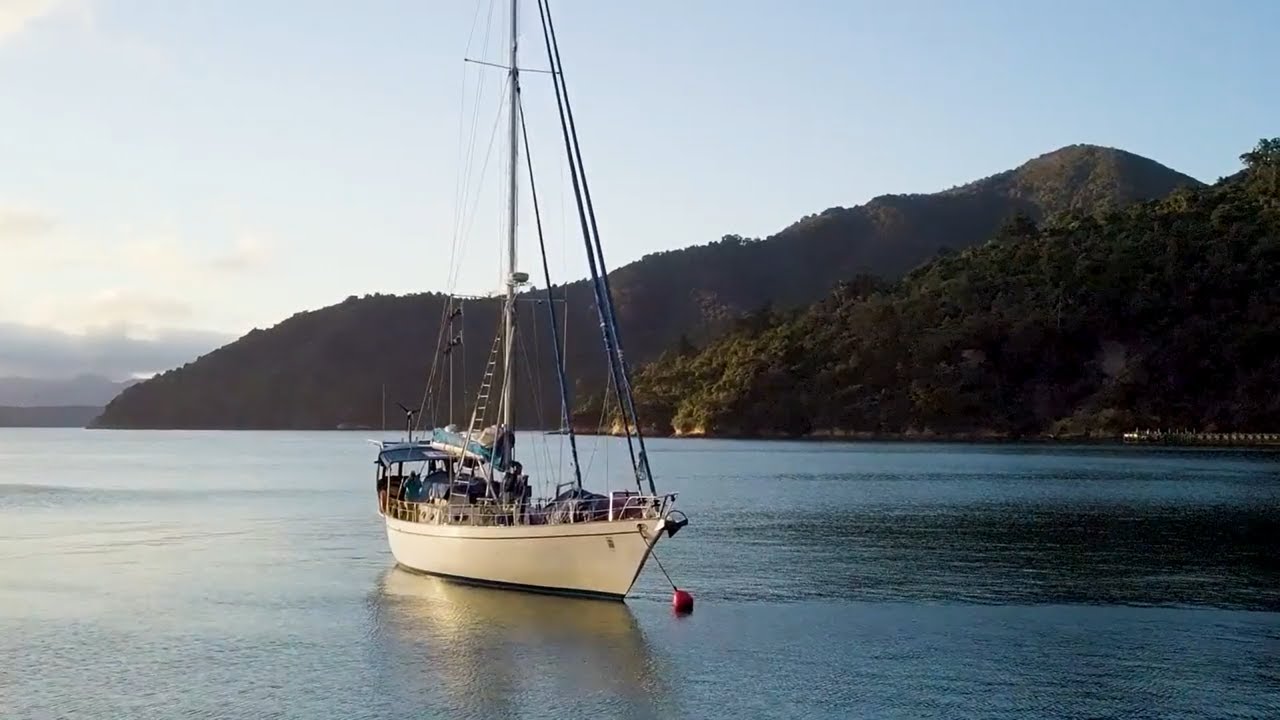 Sailing New Zealand's South Island aboard Chimere, Picton to Akaroa ...