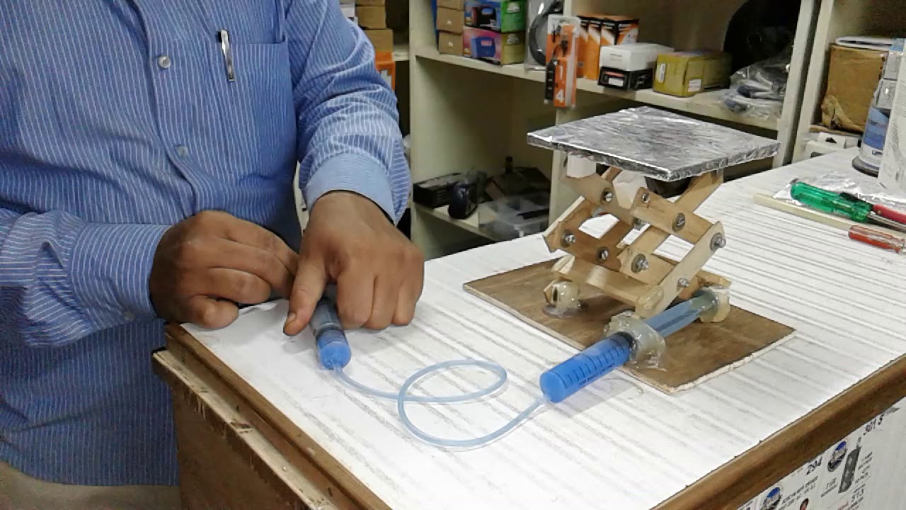 hydraulic lift school project - YouTube