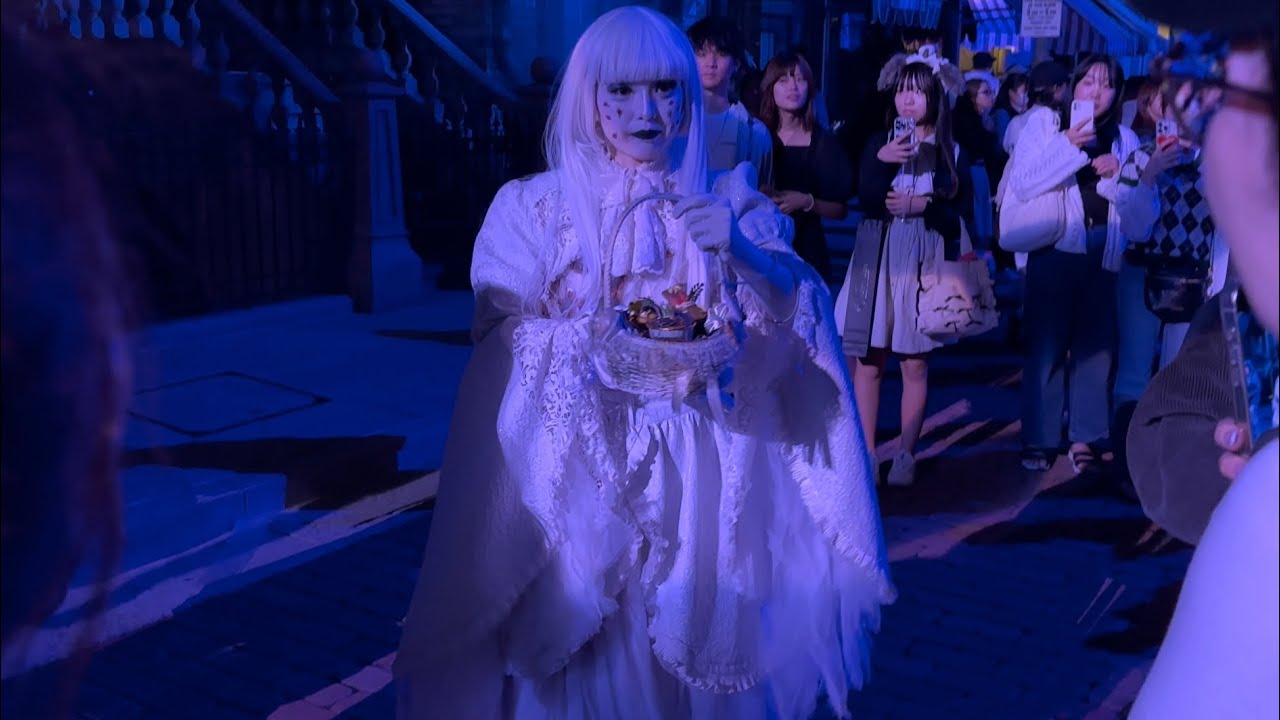 【USJホラー・ナイト2024】Decadent Nightmares （デカダント・ナイトメアーズ）2024/10（4K HDR 60fps） - YouTube