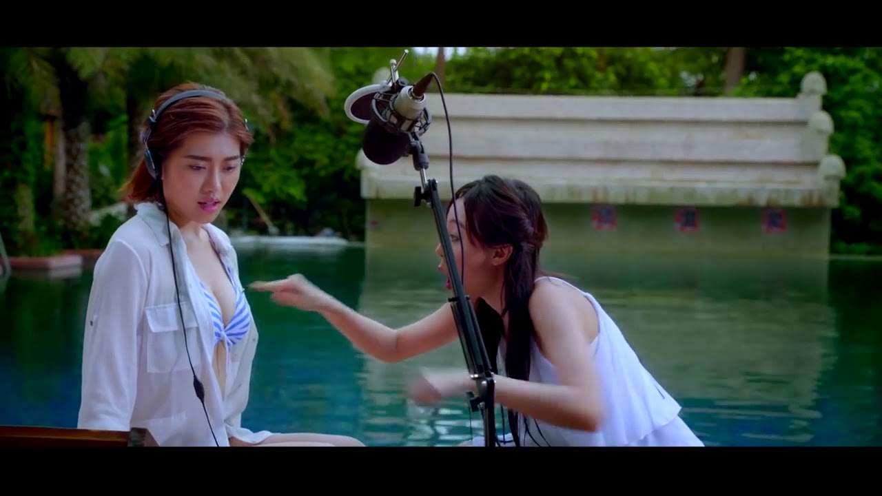 Playing with Bikinis and Bouncing Breasts at the Pool - YouTube