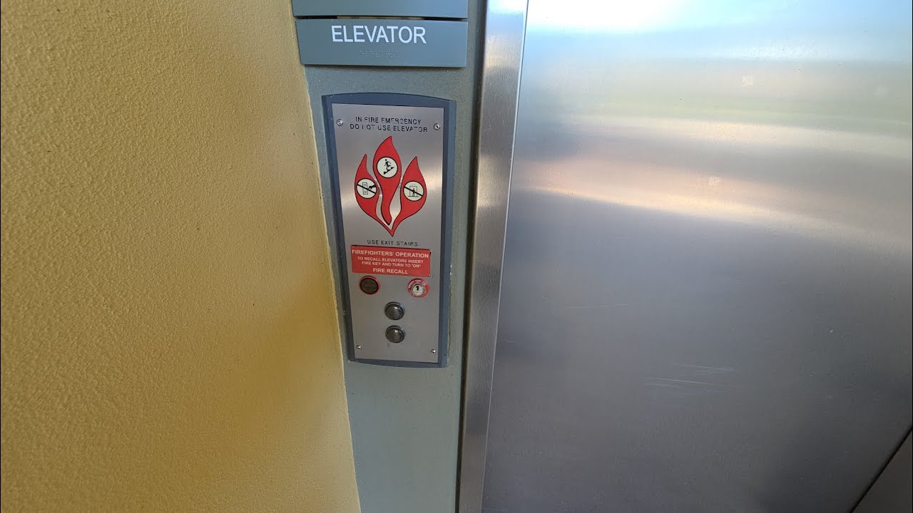 (JULT) TK Signa4 Hydraulic Elevator @ PHSC Spring Hill Campus D ...