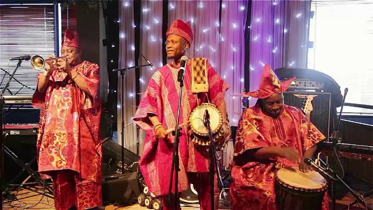 Traditional African Christmas music - YouTube