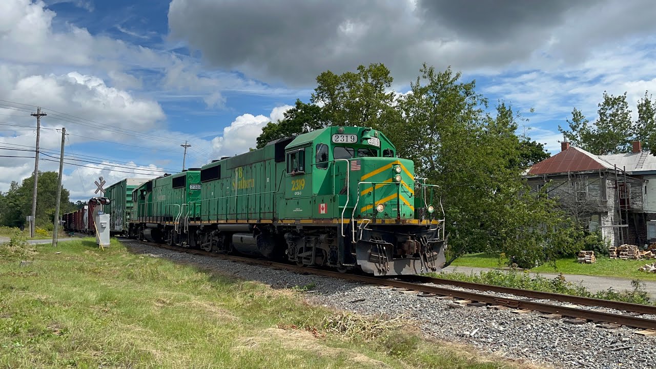 FINALLY THERE! NBSR Train 506 South at St Stephen, NB - YouTube