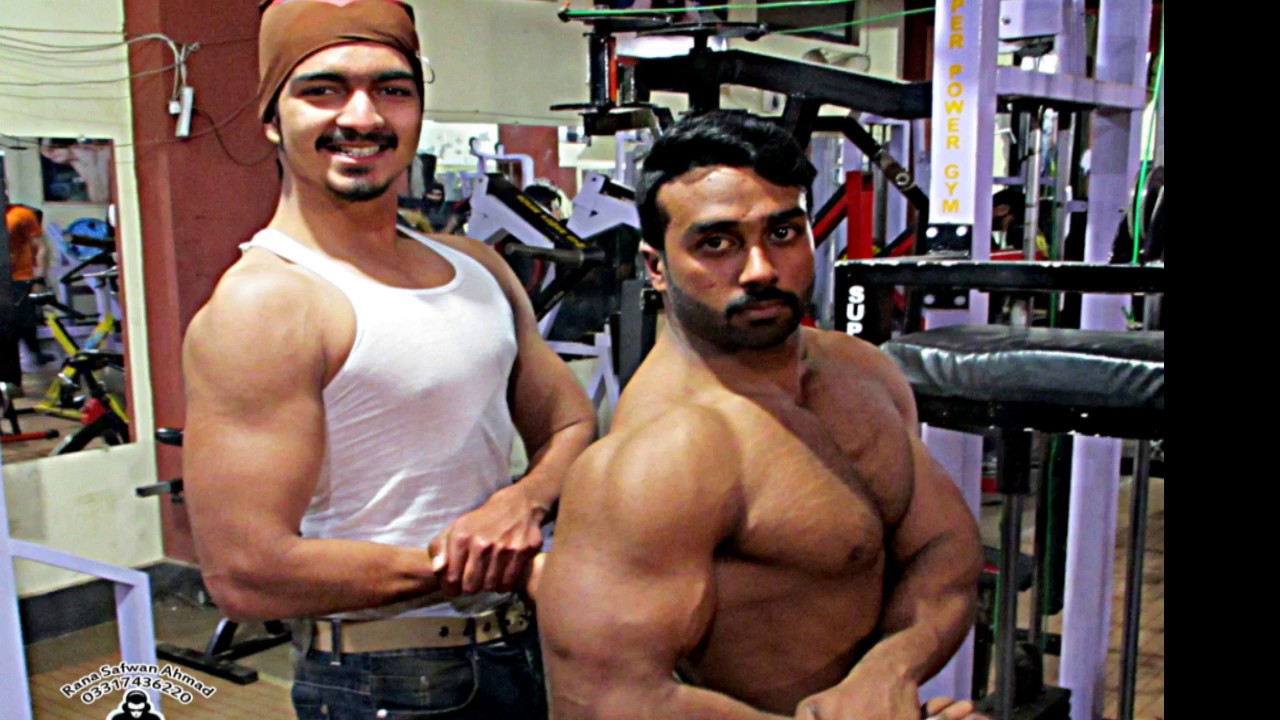 Body Builders Of Rabwah Khuram Johny & Rana Safwan Ahmad - YouTube