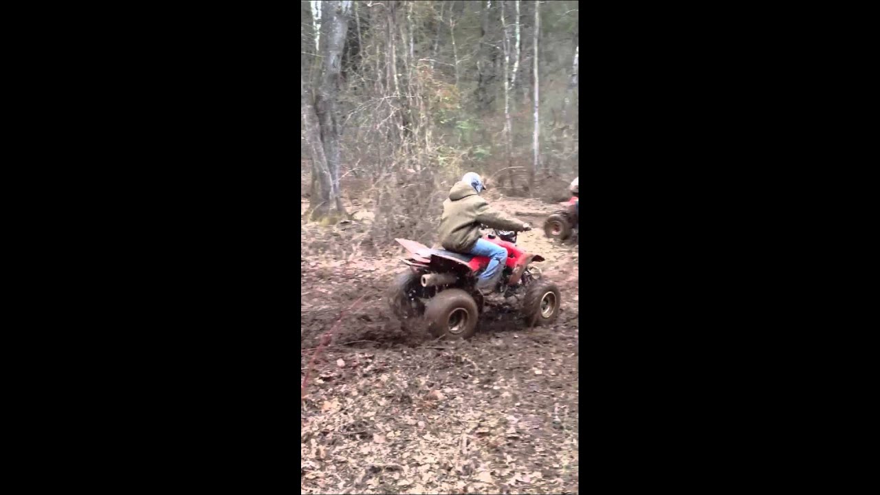 250ex and 250x mud racing - YouTube