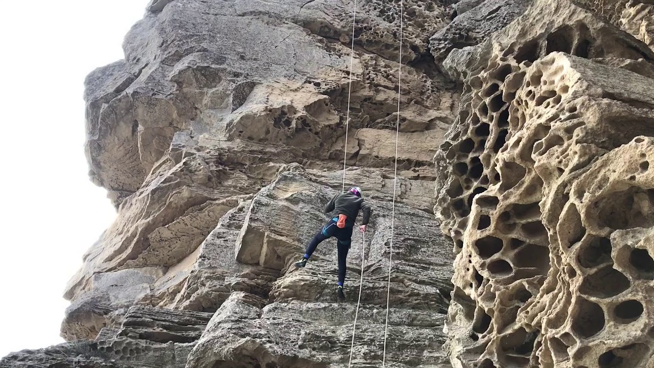 Azerbaijan Mountaineering Federation climbers. Rock climbing ...