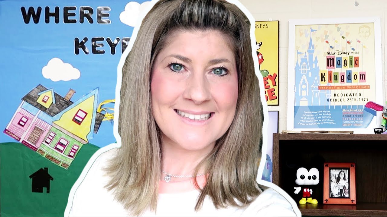 CLASSROOM TOUR | DISNEY THEMED COMPUTER LAB 2019 - 2020 - YouTube