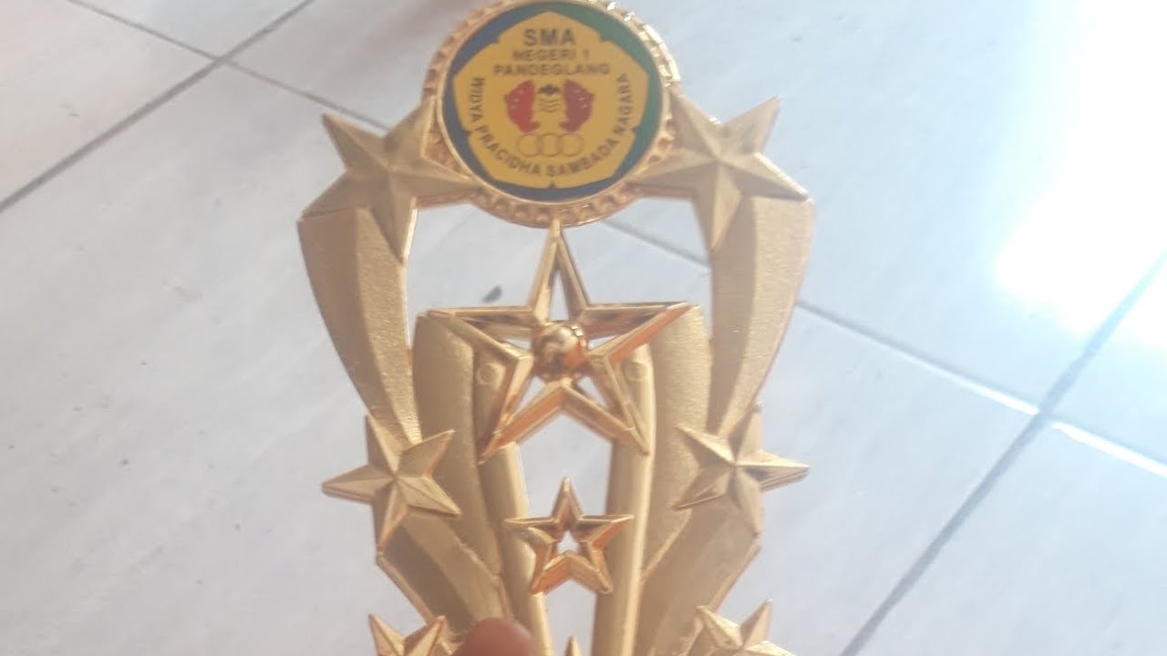 semua orang bisa, cara pasang gambar piala,atau piagam #pialadunia # ...