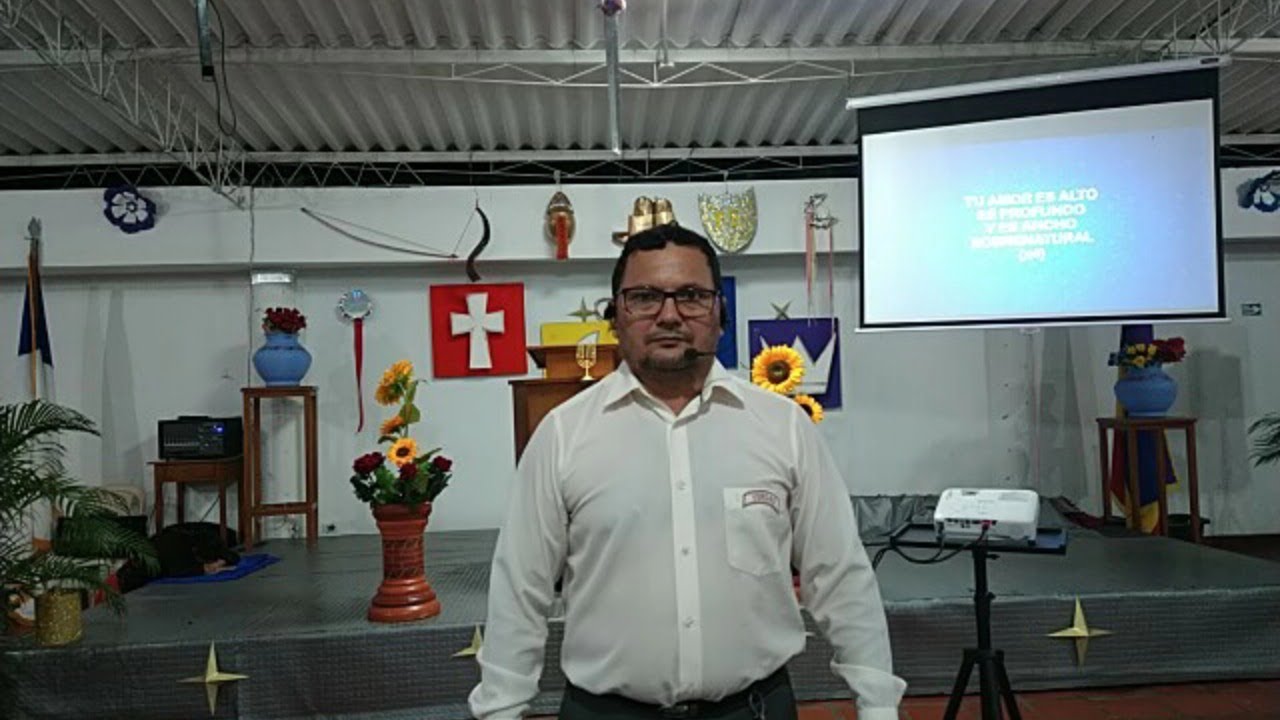 SANTIDAD EL ARMA MAS PODEROSA. WILSON LOZANO - YouTube