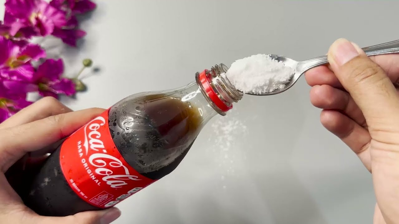 Use Coca cola and salt see the results! You Will Thank Me - YouTube