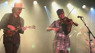 Kyle Tuttle Band "Hard to Say" Chords - Chordify
