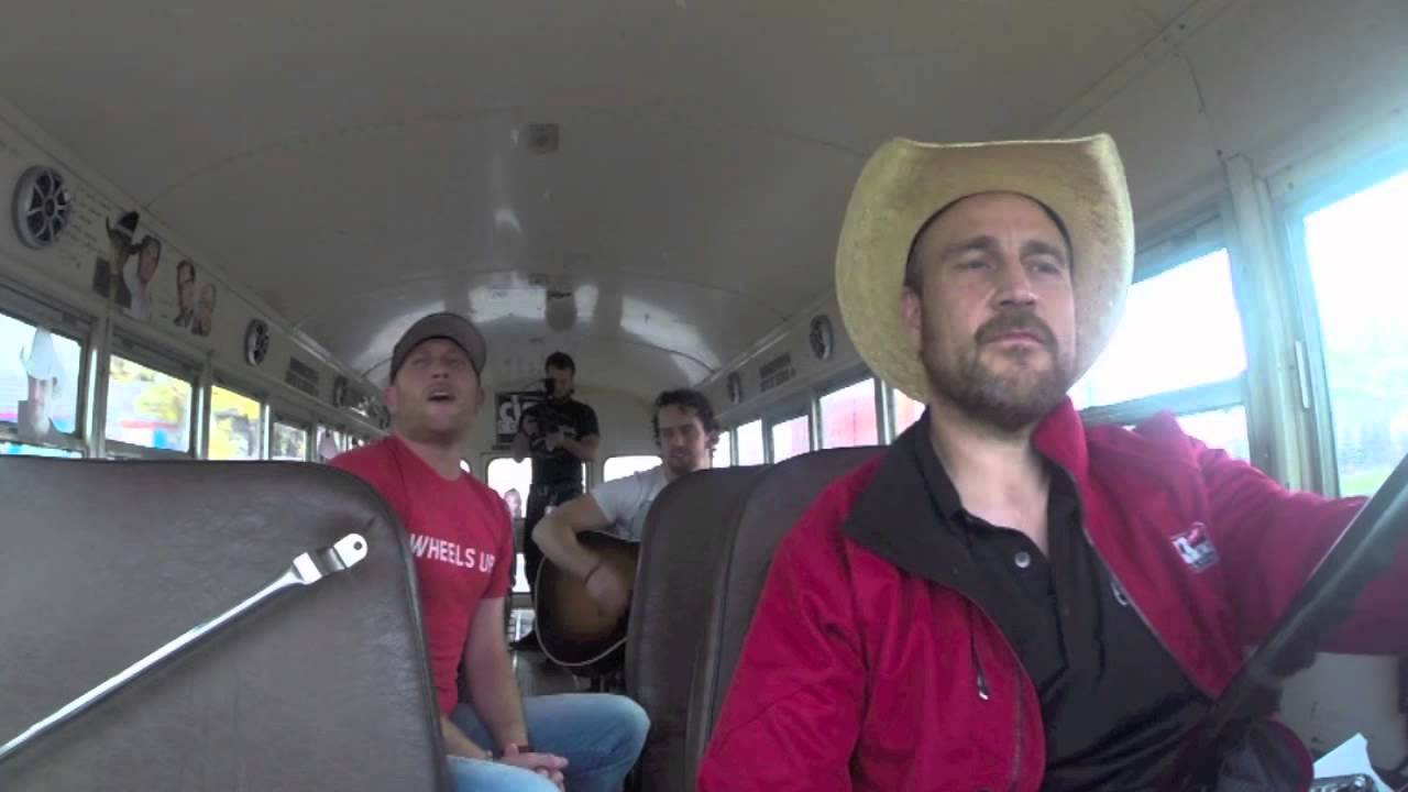 Cole Swindell Scheetz Kool Bus Session Performance - YouTube