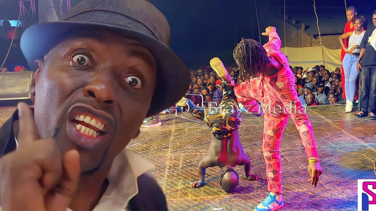 Enduulu!! Amooti Omubalanguzi achamudde Abadigize bwalinnye ku Stage ...