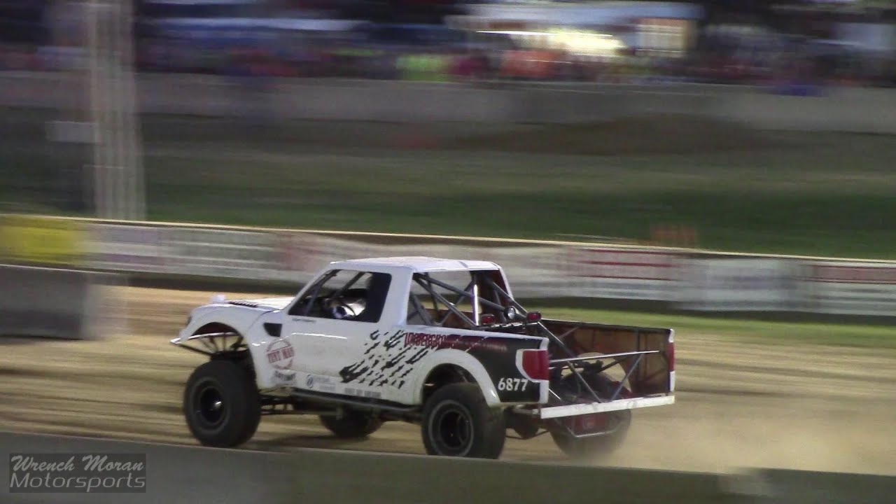 Ford Raptor Tough Truck Racing - YouTube