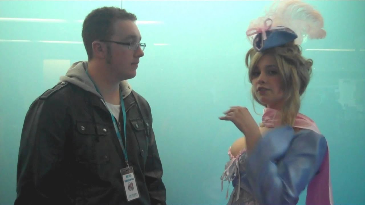 Ardella Cosplay Interview - SMASH! 2012 - YouTube