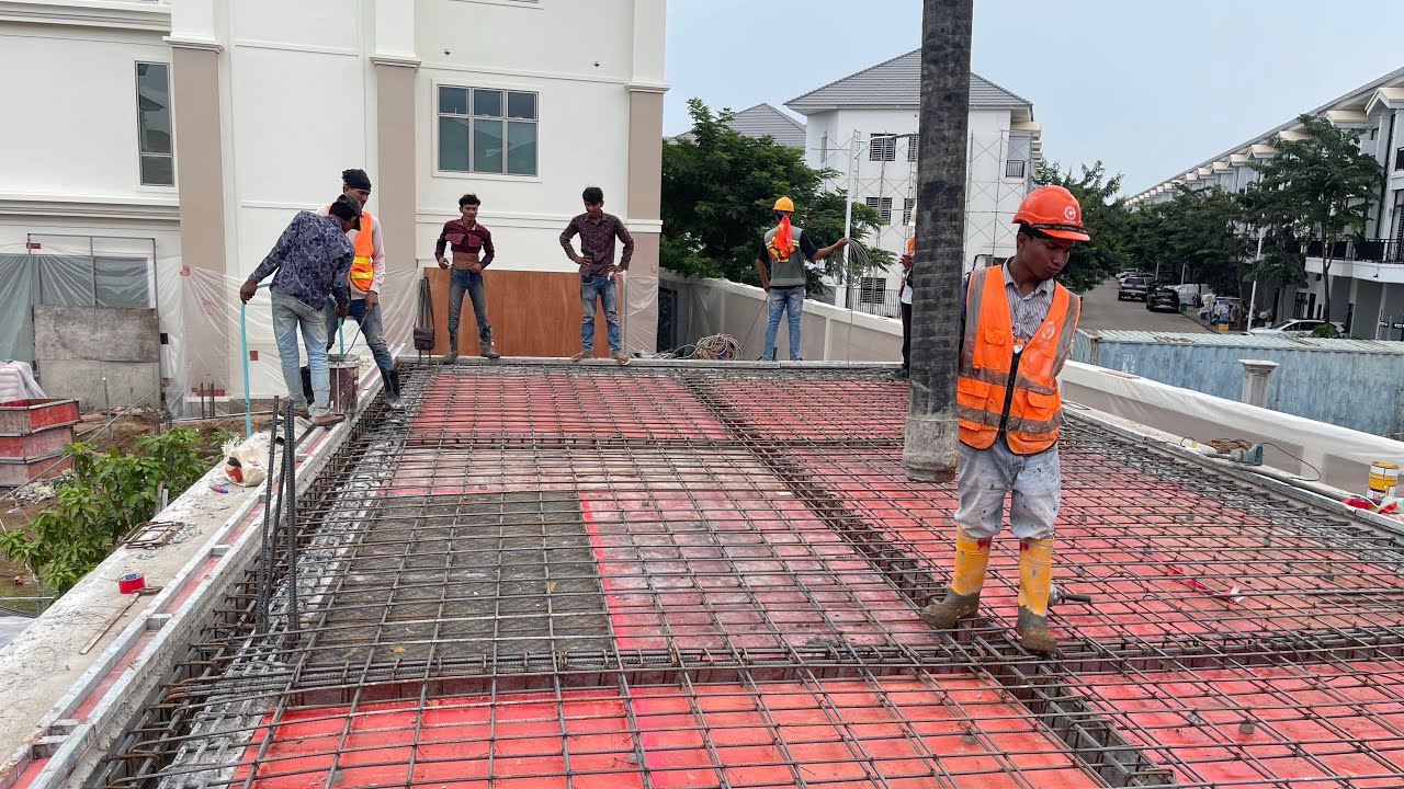How to Pour a Concrete Slab | Rebar & Concrete Slab in Action ...