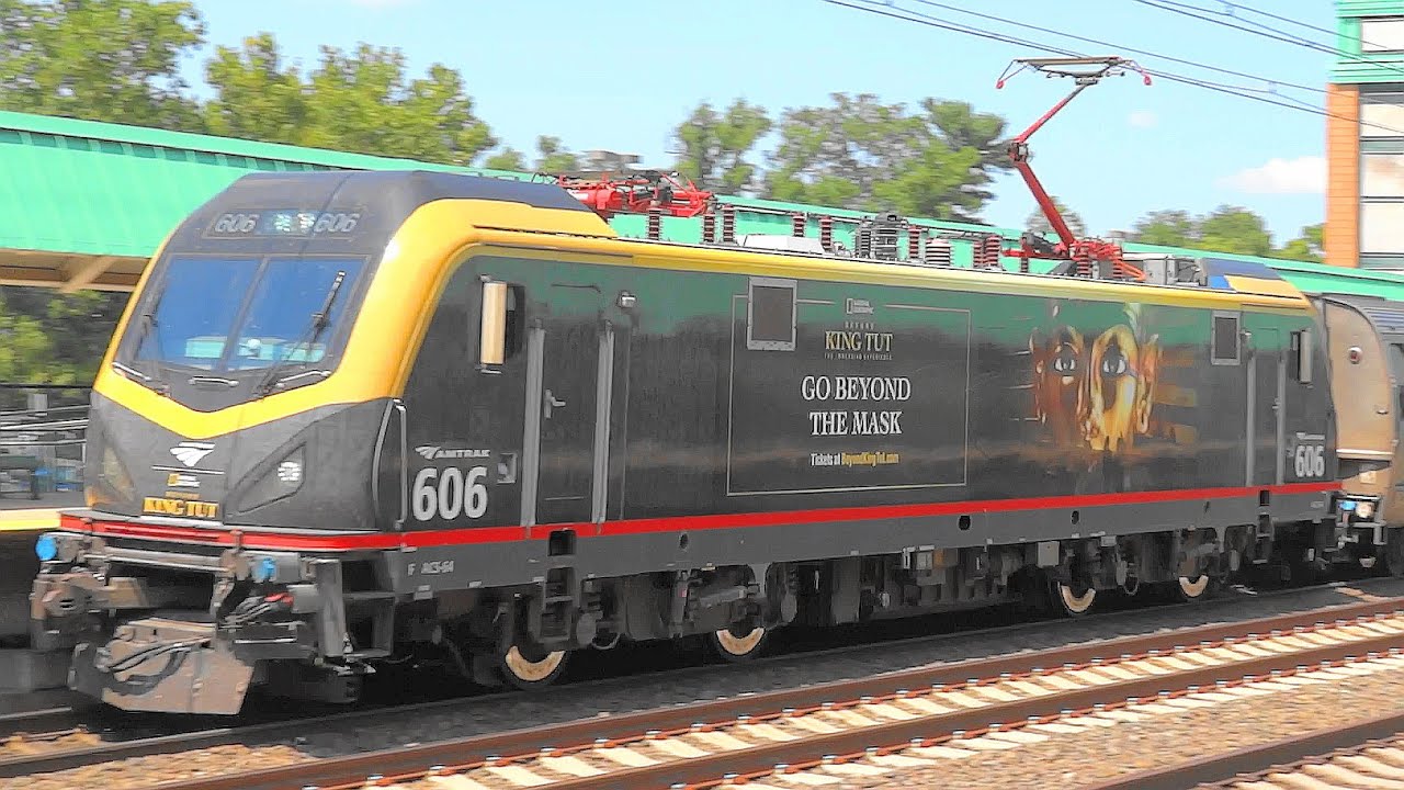 ⚰ Amtrak #606 King Tut “Go Beyond The Mask” Siemens City Sprinter - YouTube
