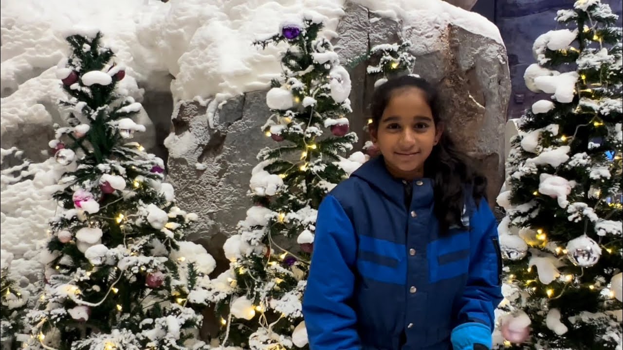 Snow Oman I Indoor snow park in Mall of Oman Muscat - YouTube