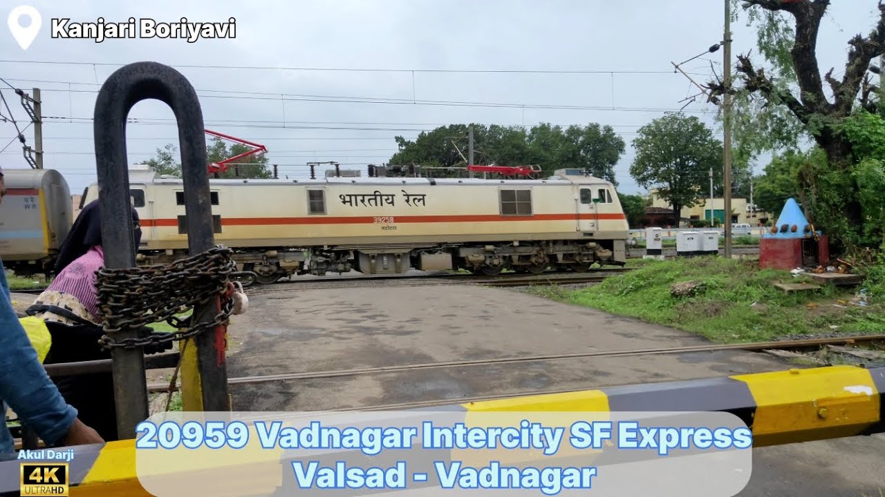 Vadnagar Intercity Express | 20959 | Indian Railways | Bhartiya Railway ...