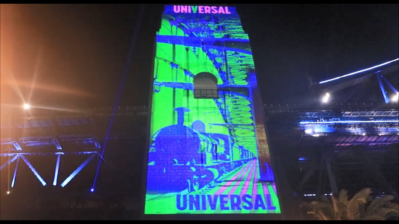 Sydney Harbour Bridge Pylon Projection - Vivid Sydney - YouTube